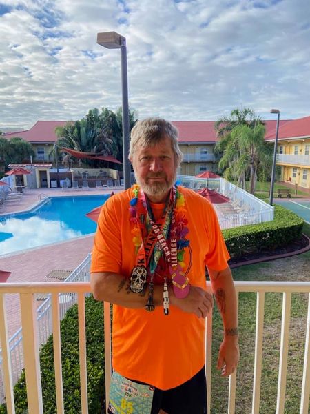 bruce – ManiacsFanaticsMadness