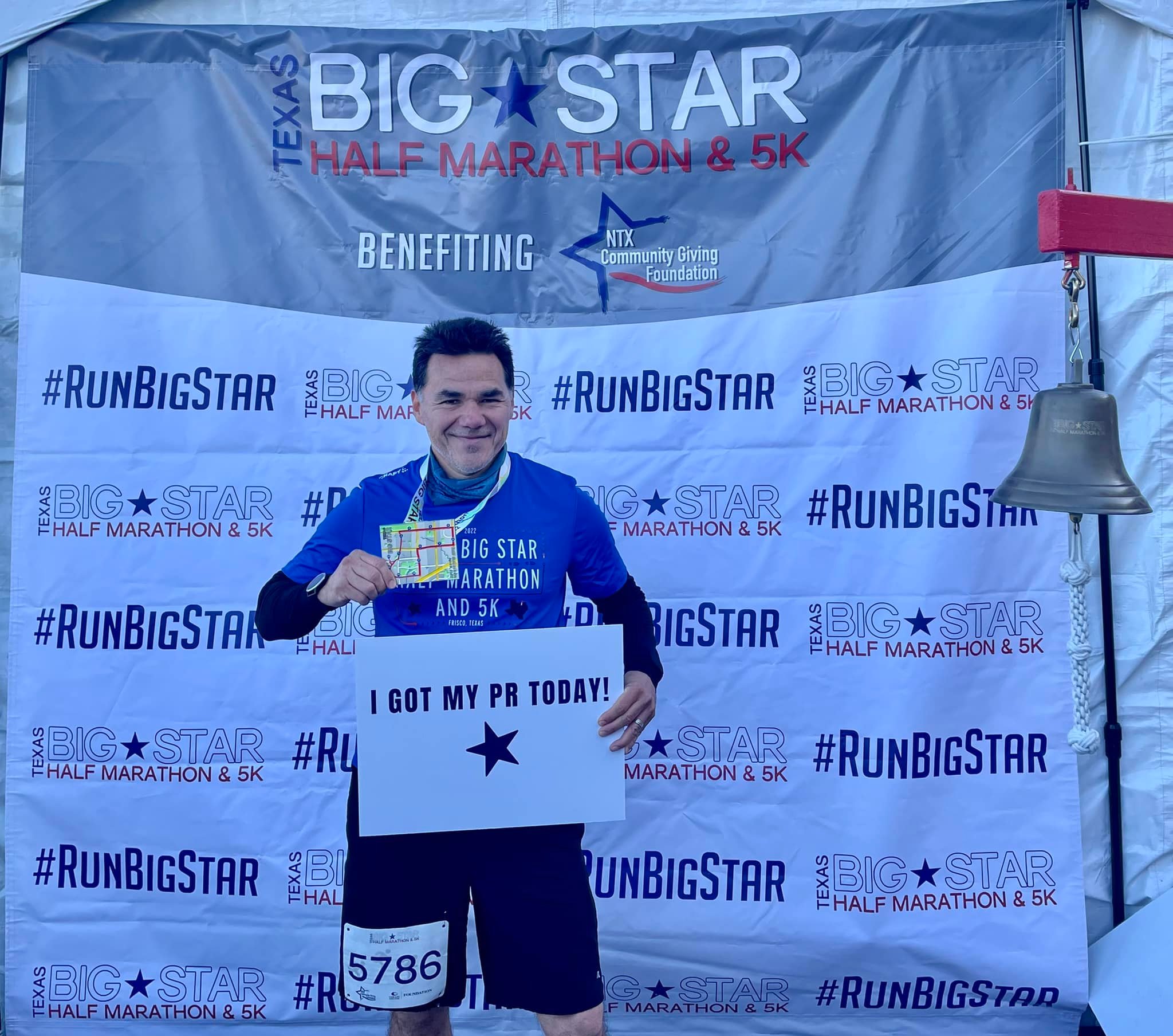 victor – ManiacsFanaticsMadness