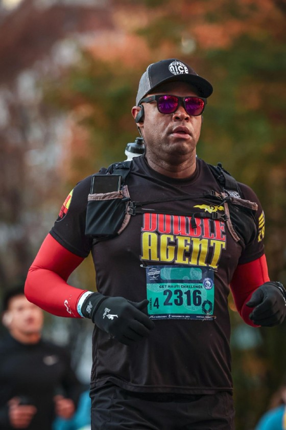 Featured Club Member: Gregory Rouson – ManiacsFanaticsMadness